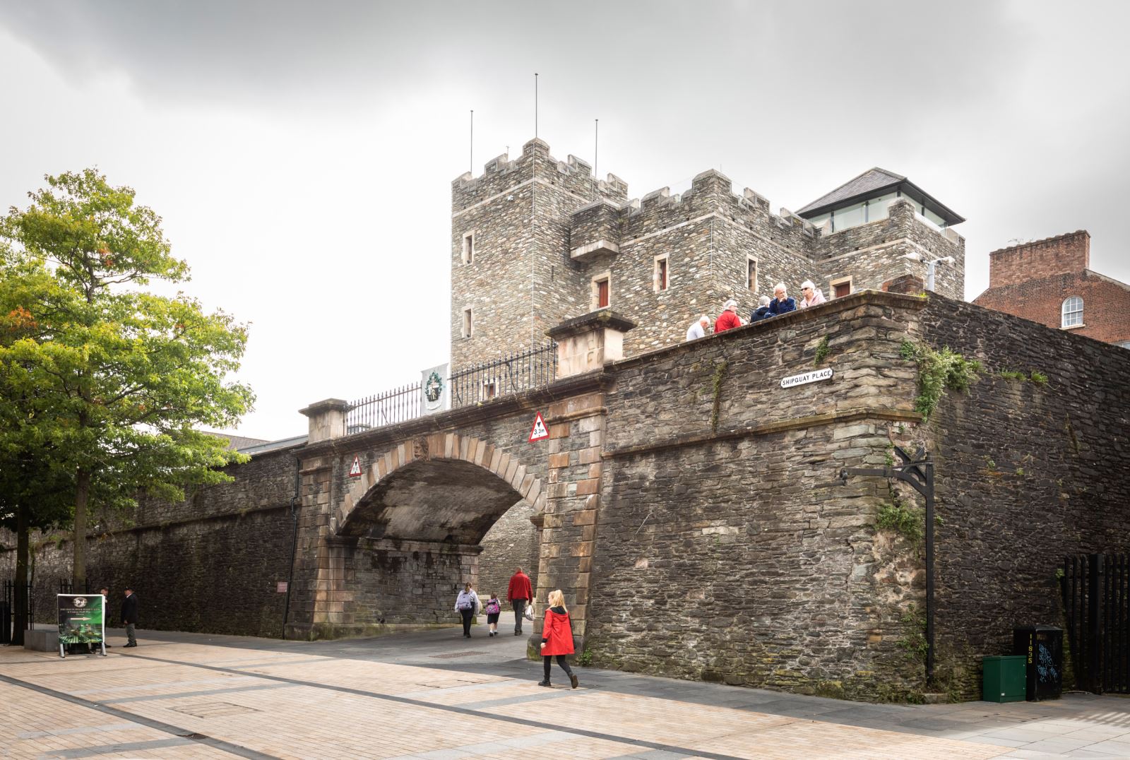 The City Gates - Visit Derry